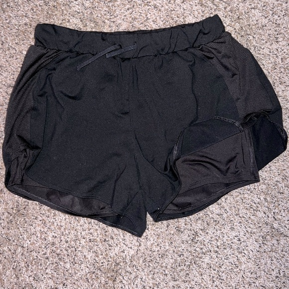 Shorts | Super Soft Black Workout Shorts Flowy With Liner Inside Size ...